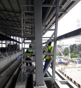 LRT 3 Station: Aluminium Scaffolding with Cantilever