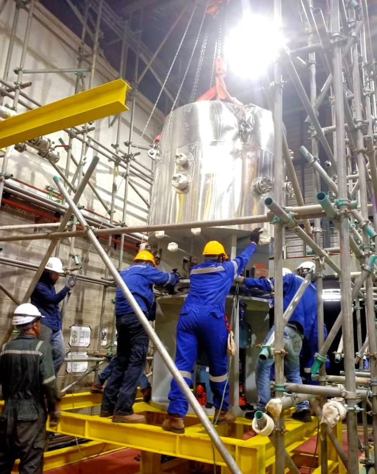 Heavy Duty Tubular Scaffolding for Confined Spaces