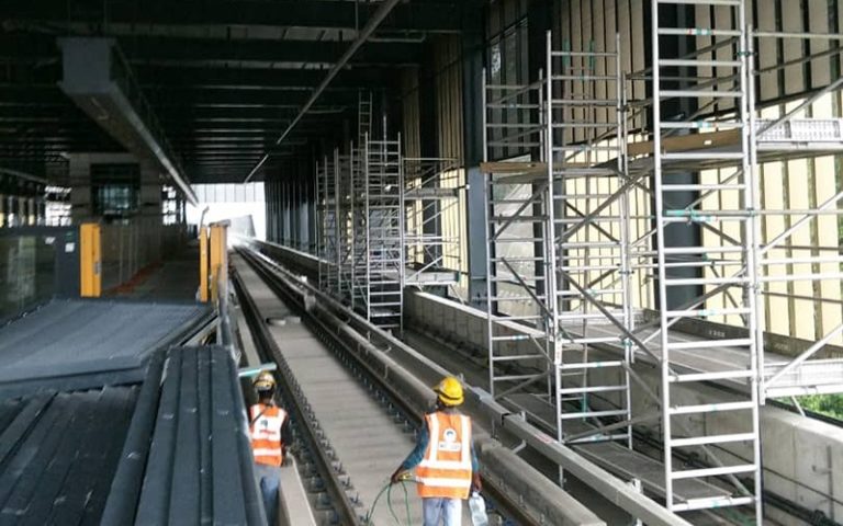 MRT2 Elevated Stations: Aluminium Cantilever Scaffolds